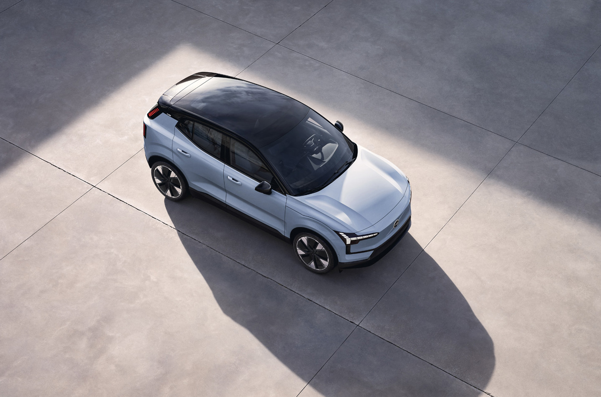 Volvo EX30 debut, base Model 3 tax credit, plugging in PHEVs: Today’s ...